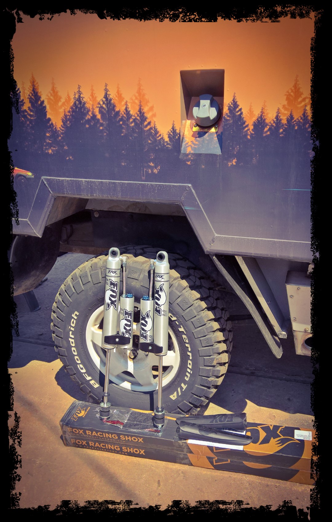 FOX remote reservoir dampers for Mk2 Range Rover P38 - BeaDy